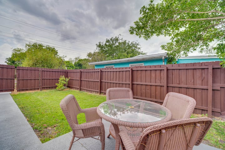 Vero Beach Studio W/ Shared Patio ~ 3 Mi To Beach! - Citrus Bowl - Vero Beach