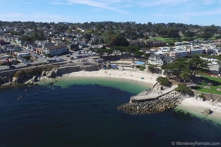 Beach Club - Monterey, CA