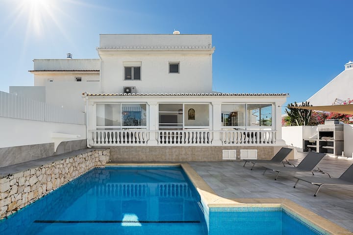 Vila Nela - Lagoa