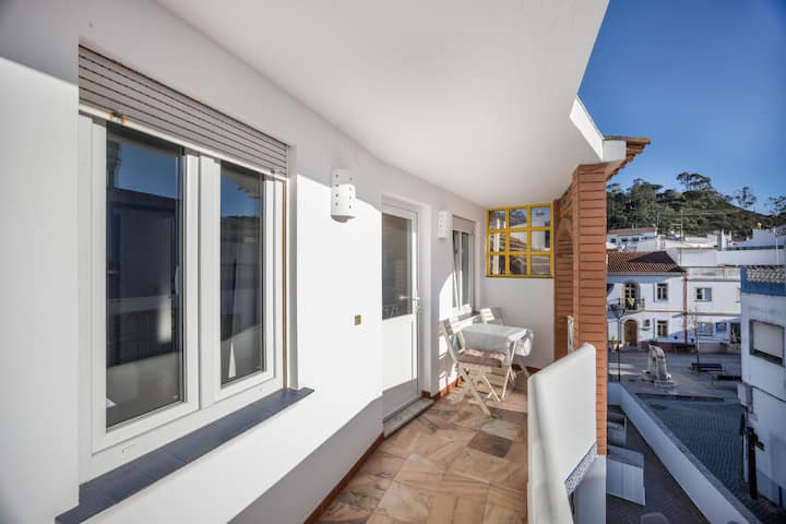 Apartamento Amarelo T1 - Odeceixe