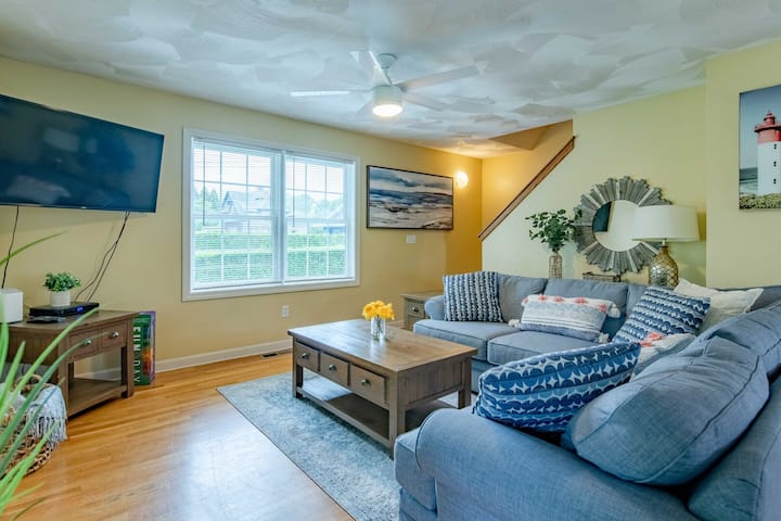 Boon St Narragansett Pier, Central A/c, Sleeps 10 - Narragansett, RI