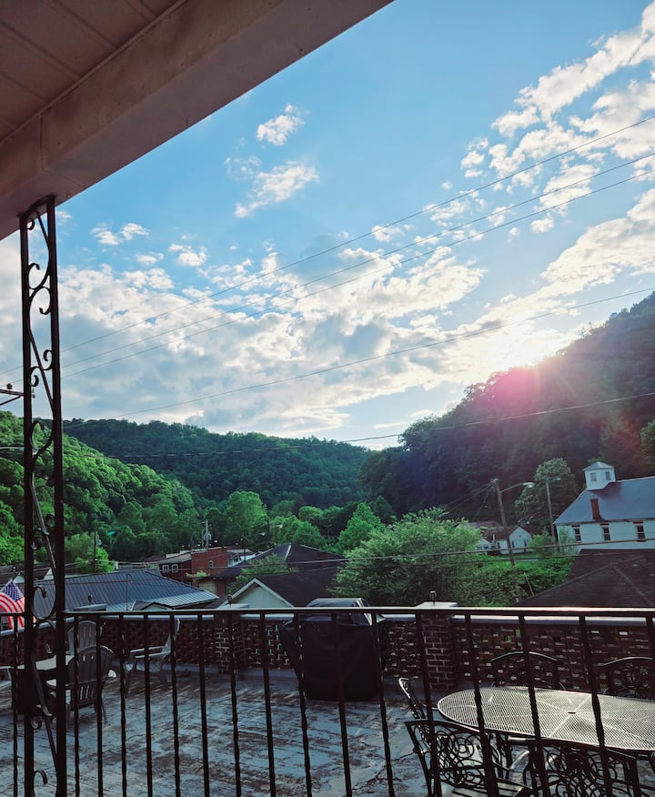 Northfork Home With Parking & Close Trail Access - Northfork, WV