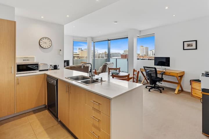 Stay And Play In The Heart Of Hobart - Hobart