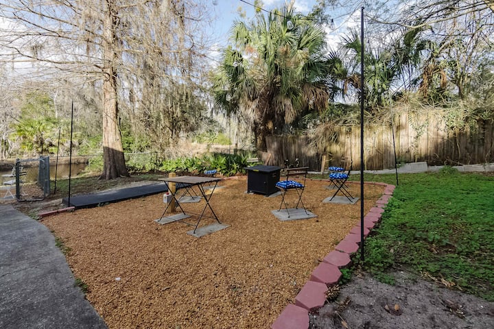 Midterm Contractor Oasis: King Bed 3br Creekfront - Jacksonville, FL
