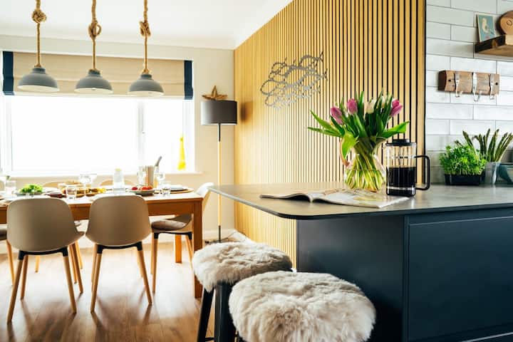 Beachside 3 Bedroom Apartment - Saltwood - New Milton