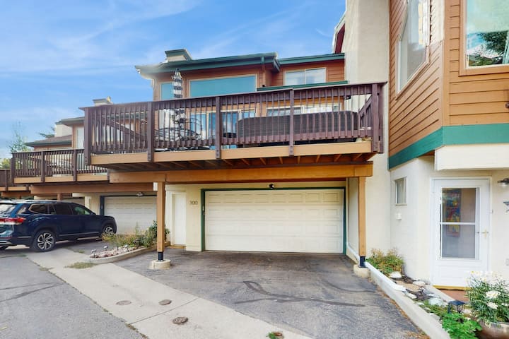 Spacious 3br Mountainview | Balcony | Pool - Edwards, CO