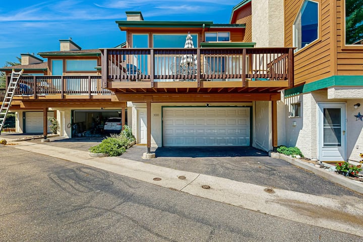 Spacious 3br Mountainview | Balcony | Pool - Edwards, CO