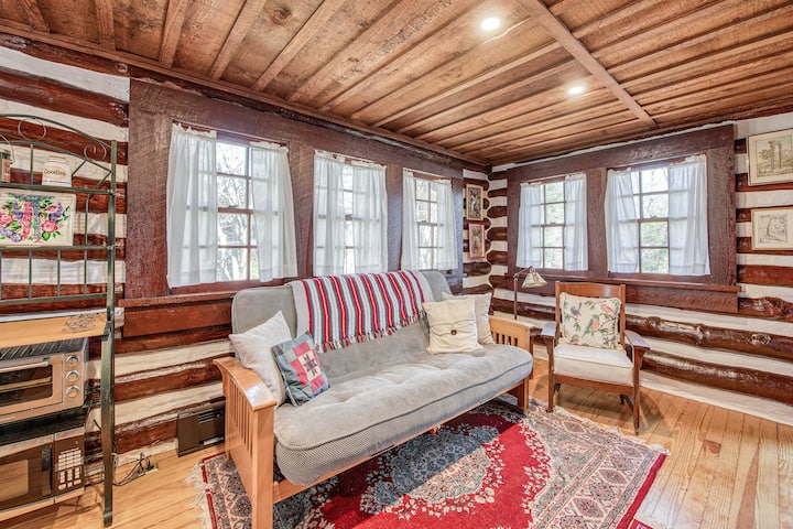 Wooded 1br | Pool | Kitchenette| Golf | Tennis - Lake Junaluska, NC