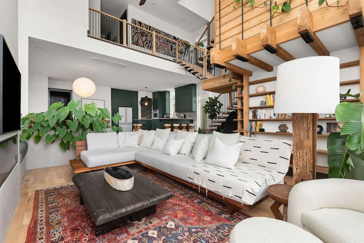 4br Retreat W/ Rooftop Hot Tub & Fire Pit - Nashville, TN