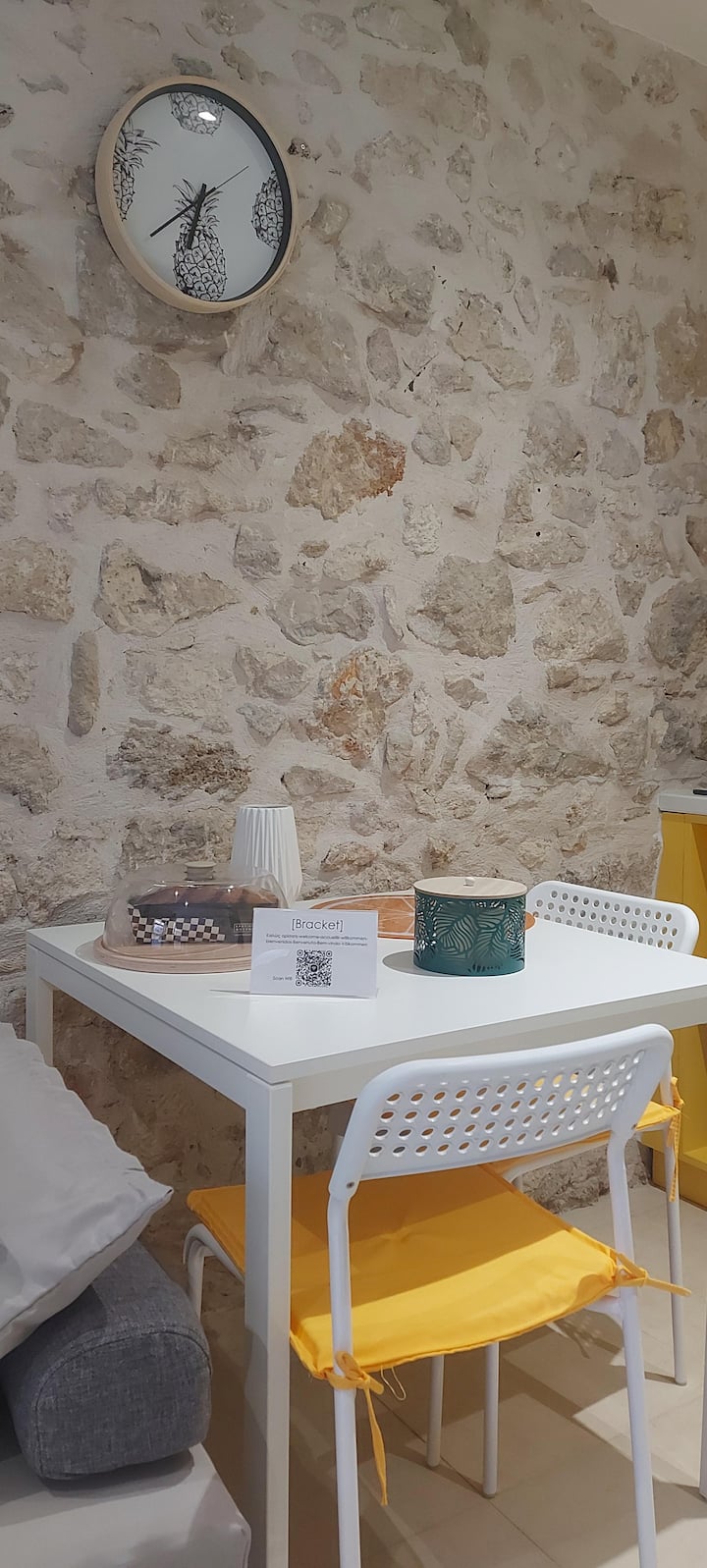 [Bracket] Studio - Heraklion