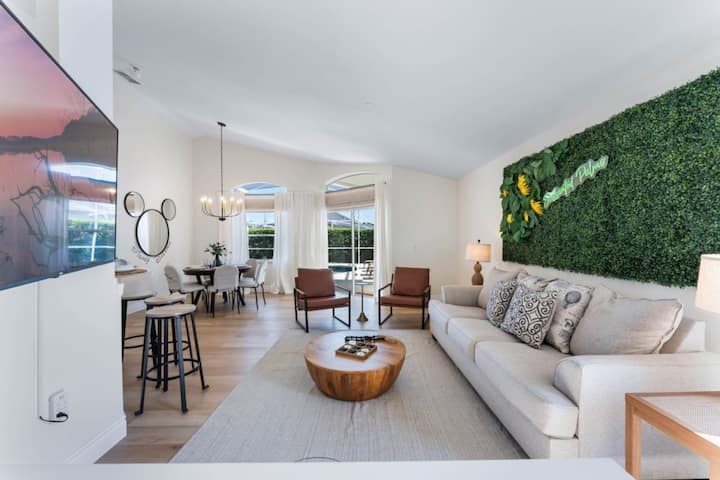 Cozy Retreat 4br Private Pool Near Disney And Lego - ダベンポート, FL