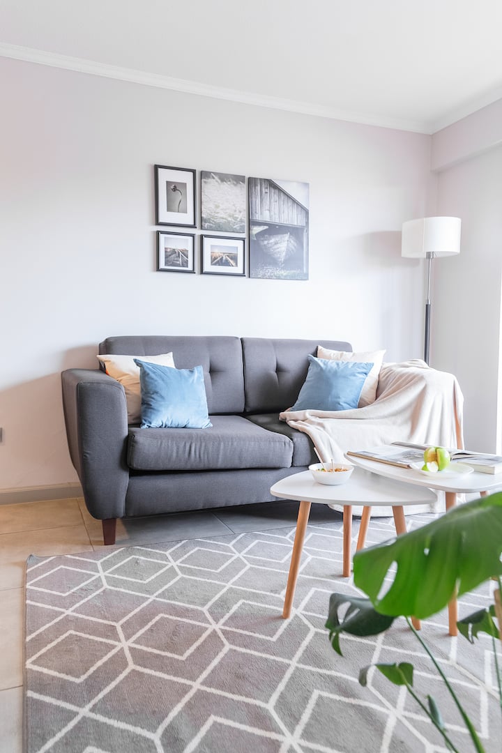 Balcón Y Barrio Tranquilo · Buena Conexión - Providencia