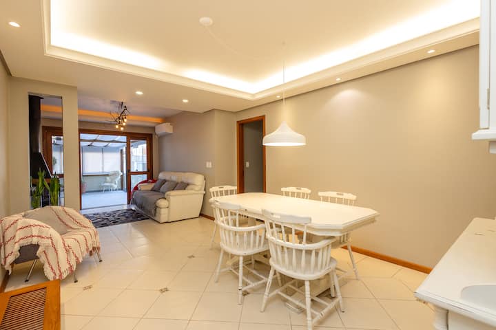 Terraço Gigante No Coração De Gramado (4 Dorm)! - グラマド