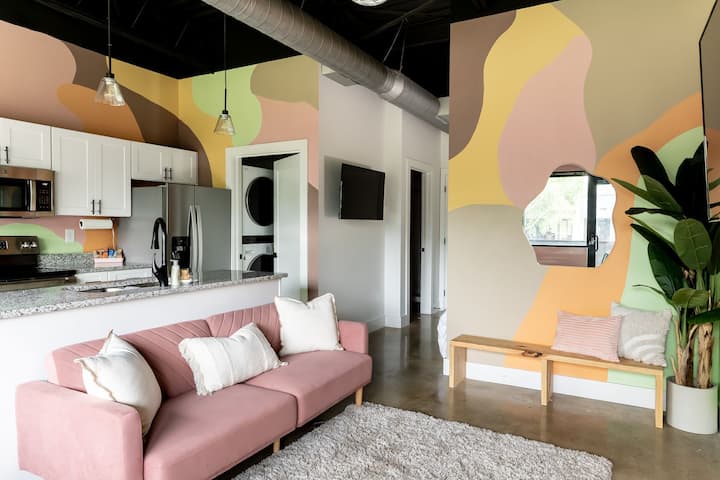 New Studio Sleeps 4 - 7 Mins To Dt! - 내슈빌