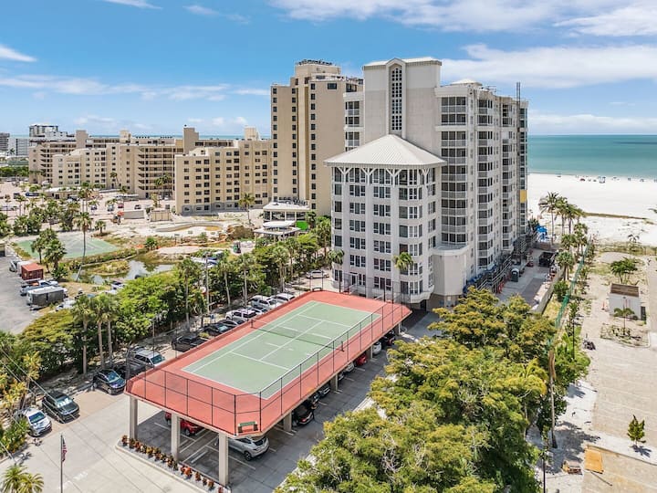 Gw #301 3br Beachfront Oasis - Fort Myers Beach, FL