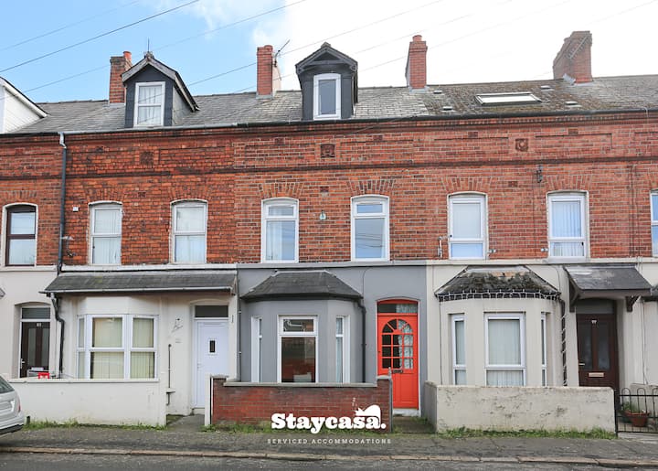 Gateway Abode Near City Centre W. Street Parking - Belfast
