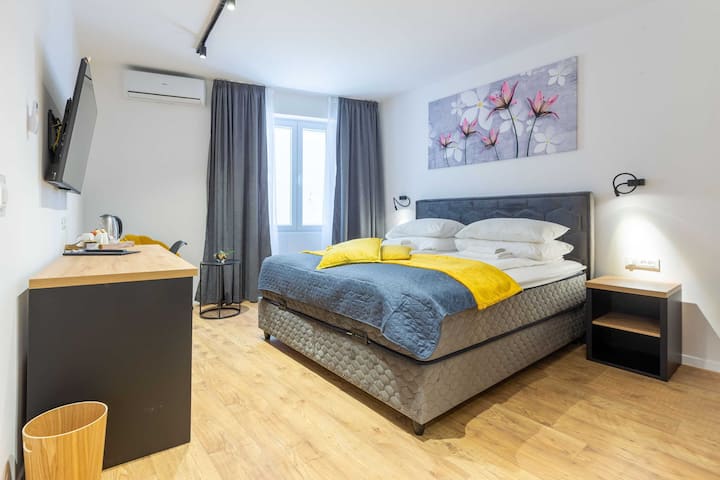 2m Double Room In Center - Zadar