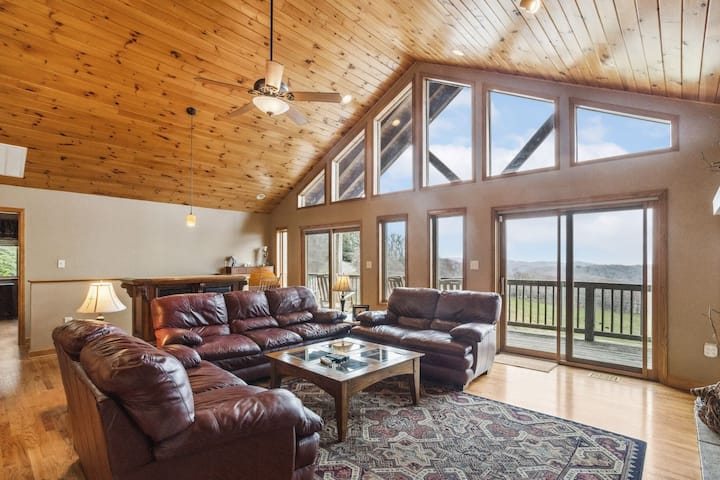 Lovely Cabin On Appalachian Ski Mountain - Blowing Rock, NC