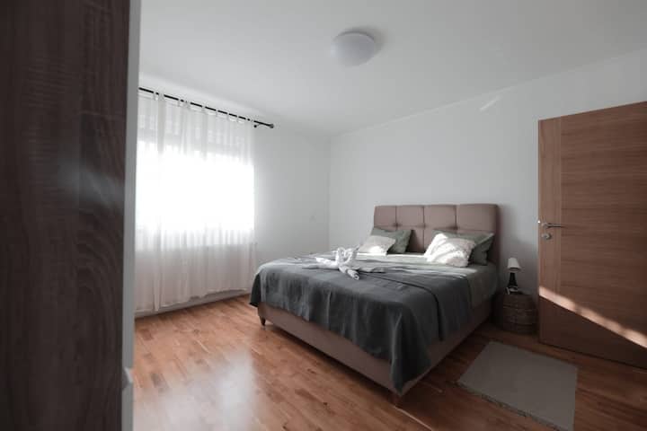 A-22922-b Appartement D'une Chambre Avec Air - Vrbovec