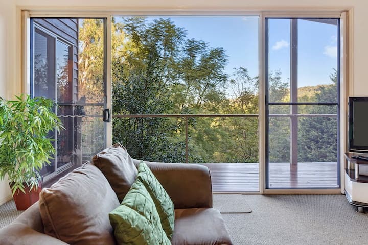 Kookaburra Kottage Luxury Chalet 1 Bedroom - Crows Nest, Australia
