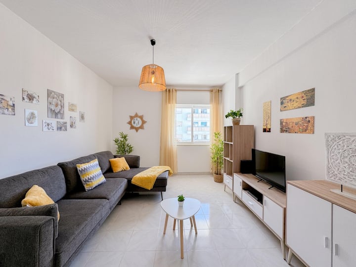 Urban Retreat With Easy Beach Access - Lagos, Portugal