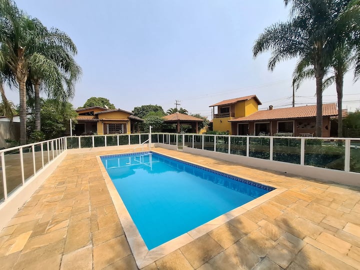 Chácara De Alto Padrão Com Piscina Em Cond. Lt0049 - Itu