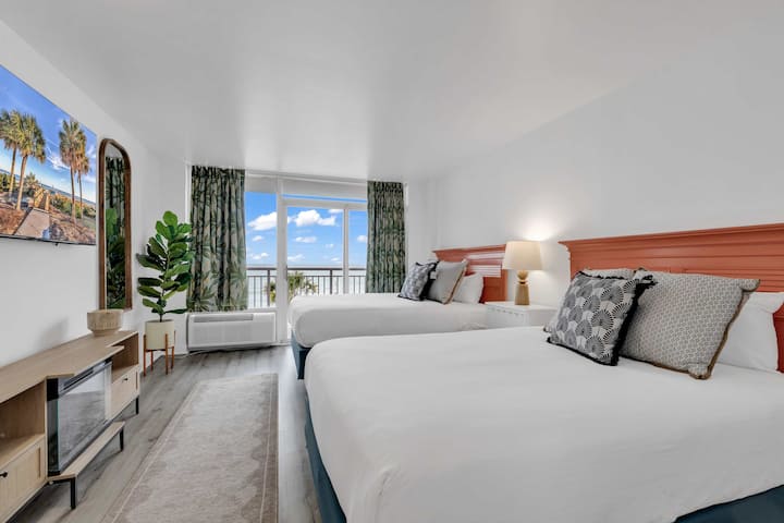 Oceanfront Family Friendly Condo With Pools - Myrtle Beach, SC