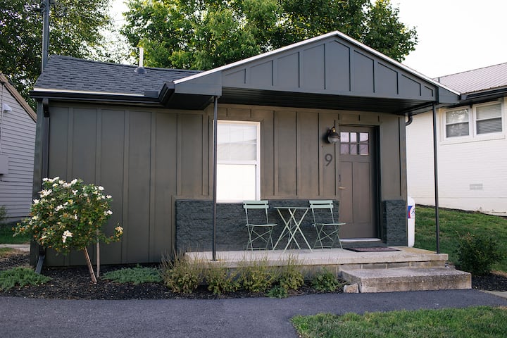 Lily Pad - Tiny Home At Mane & Co. / Free Parking - Chambersburg