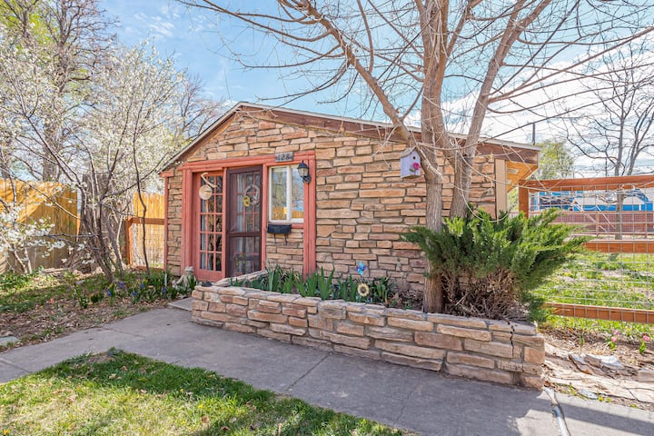 Enchanted Garden: Perfect Summer Getaway - Fruita, CO