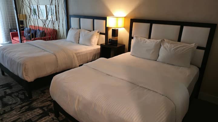 Stay & Play 4 Major Golf Courses - Doral, FL