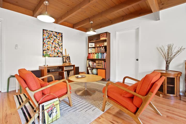 Spacious Mid-century Home Near La Good For Groups - Alhambra, CA