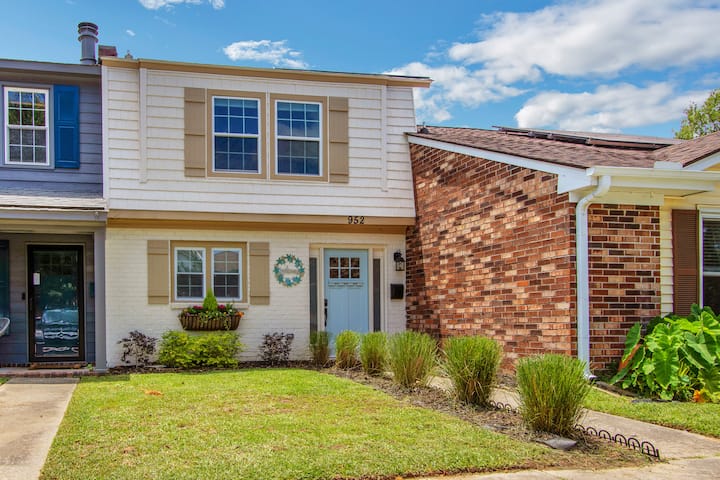 Shem Creek Retreat - Avantstay | 10min To Downtown - Mount Pleasant, SC