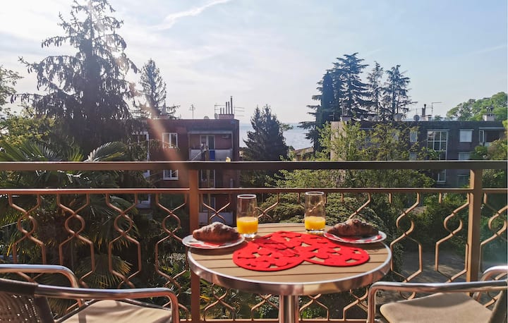 2 Bedroom Beautiful Apartment In Lovran - Lovran