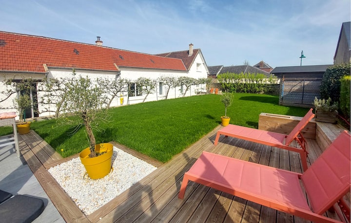 Amazing Apartment In Amblainville - Méru