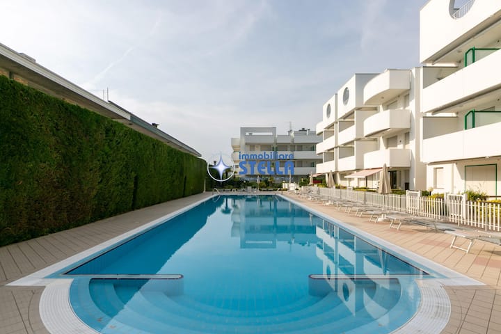 • City Center Residence • Mazzini > [Pool+park] - Lido di Jesolo
