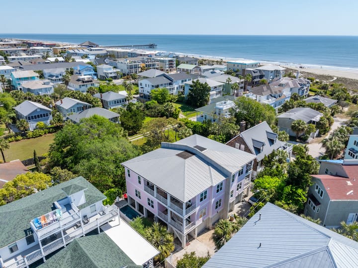 Private Heated Pool + 5br Sleeps 12 Family Getaway - Tybee Island, GA