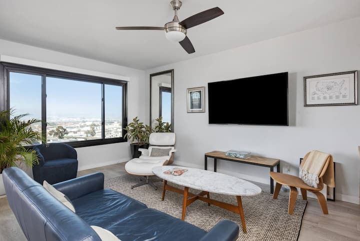 Stunning Mission Hills Retreat - Pacific Beach - San Diego