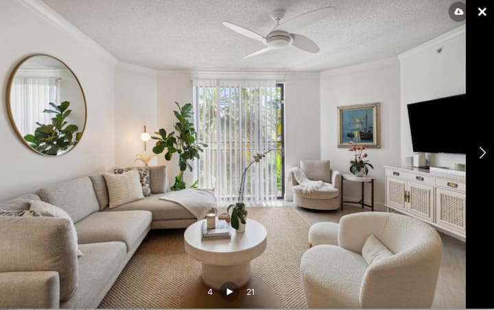 Downtown Wpb Condo At The Square - West Palm Beach, FL