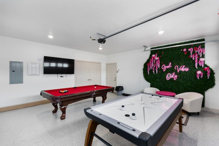 Game Room, Hot Tub, Pool, Fire Pit, & Pickleball - St. George, USA