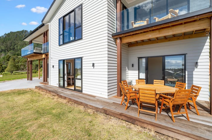 The Terraces - Pauanui Holiday Home - Pauanui
