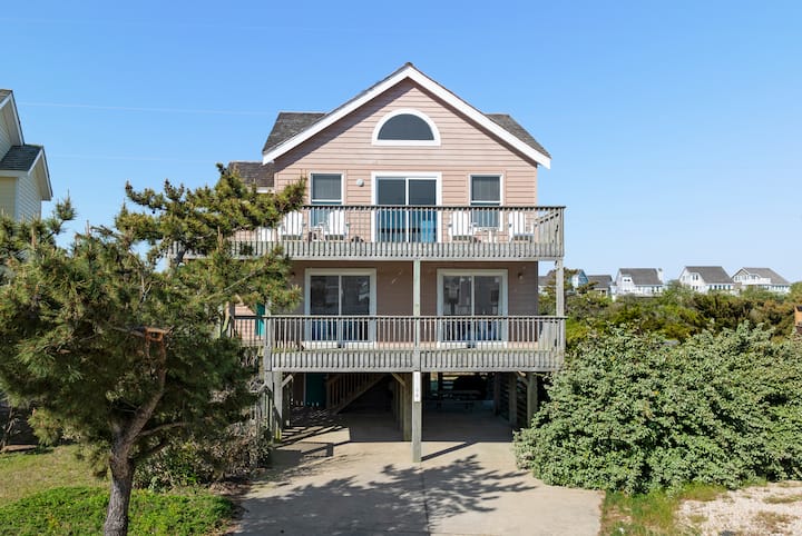 Salty Dog: Oceanside | Pool And Beach Club Access - Nags Head, NC