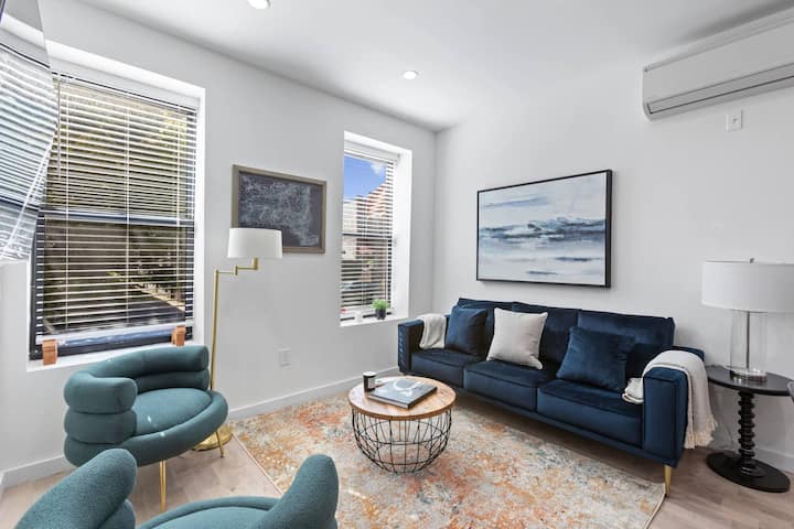 Trendy Crown Heights Abode - Brooklyn, NY