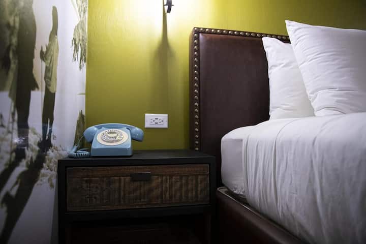 Relaxing Accommodation With Free Parking! - Bend, OR