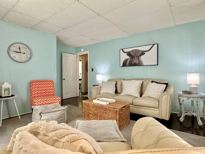 Spa Cottage 6 Mins To All Star Village! - Oneonta, NY