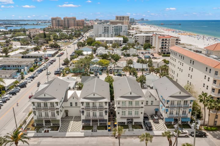 The Gemma Collection - 4 Stunning Cwb Pool Homes - 清水海灘