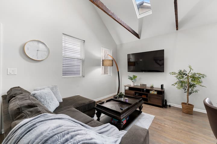 Cozy 4-bedroom Retreat In River West - Chicago