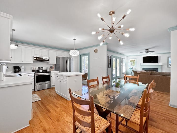 4-bedroom Beach Cottage | 5 Minute Walk To Beach - 棕櫚島