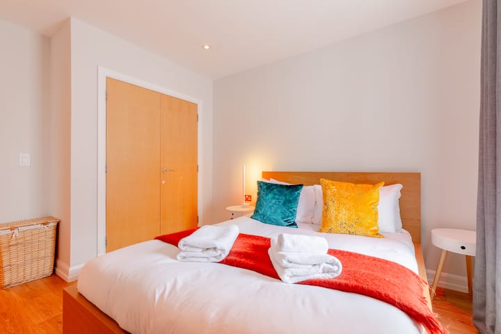 Long Stays Welcome | 1 Bed | Heart Of Haggerston! - Central London