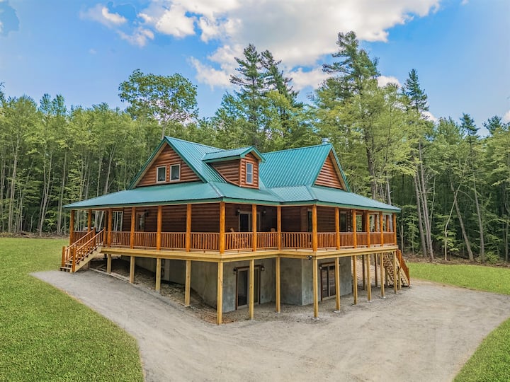 Evergreen Lodge Lakefront 6 Br 3ba Kayaks, Fishing - Oneonta, NY