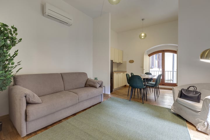 Keira Apartment By Mamo Florence - Florence
